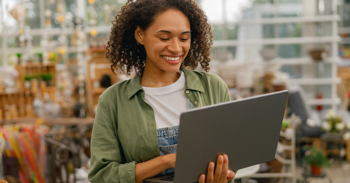 Earn Some Cash: Sell Your Laptop! | Stock Must Go